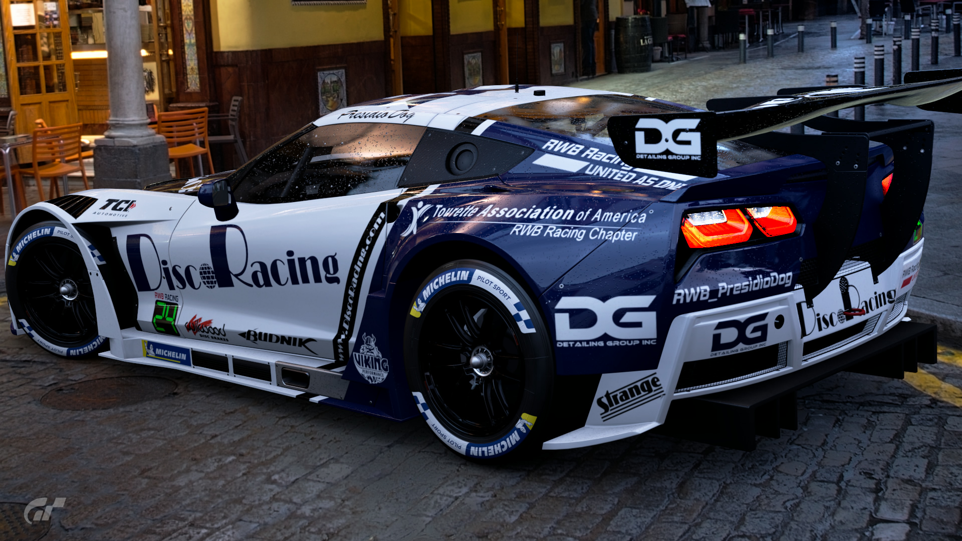 Disco Racing Team – IRL and Virtual Racing Team